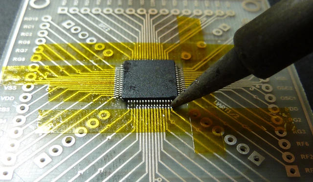Tape Solutions by Application | PCB Masking, Insulation & Reinforcement